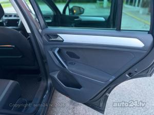 Grey Volkswagen Tiguan 2019 in Tallinn, with an engine capacity of 1.50 L and mileage of 121 thousand km for 17900 €, photo 16 on AUTOMOTO.COM.LV