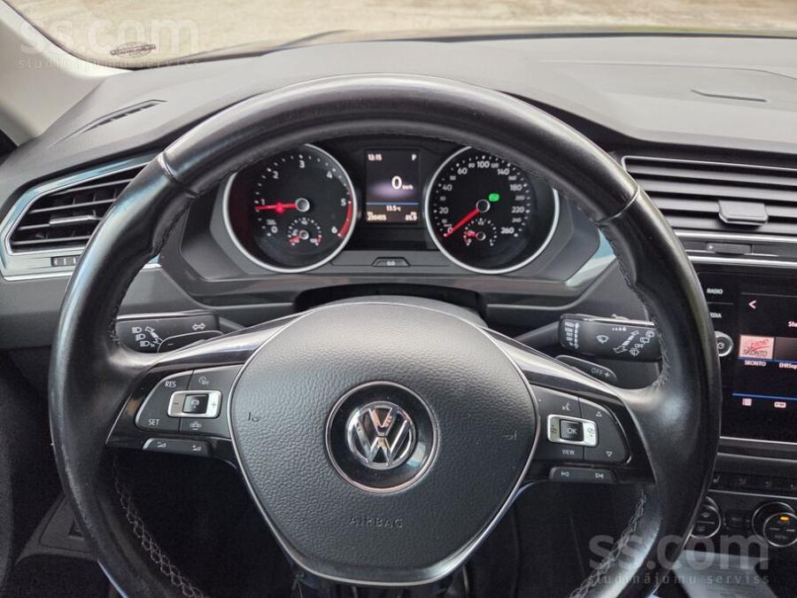 Pelēks Volkswagen Tiguan 2019 Valmiera, ar dzinēja tilpumu 2.00 L un nobraukumu 230 tūkst. km par 15500 €, foto 15 vietnē AUTOMOTO.COM.LV
