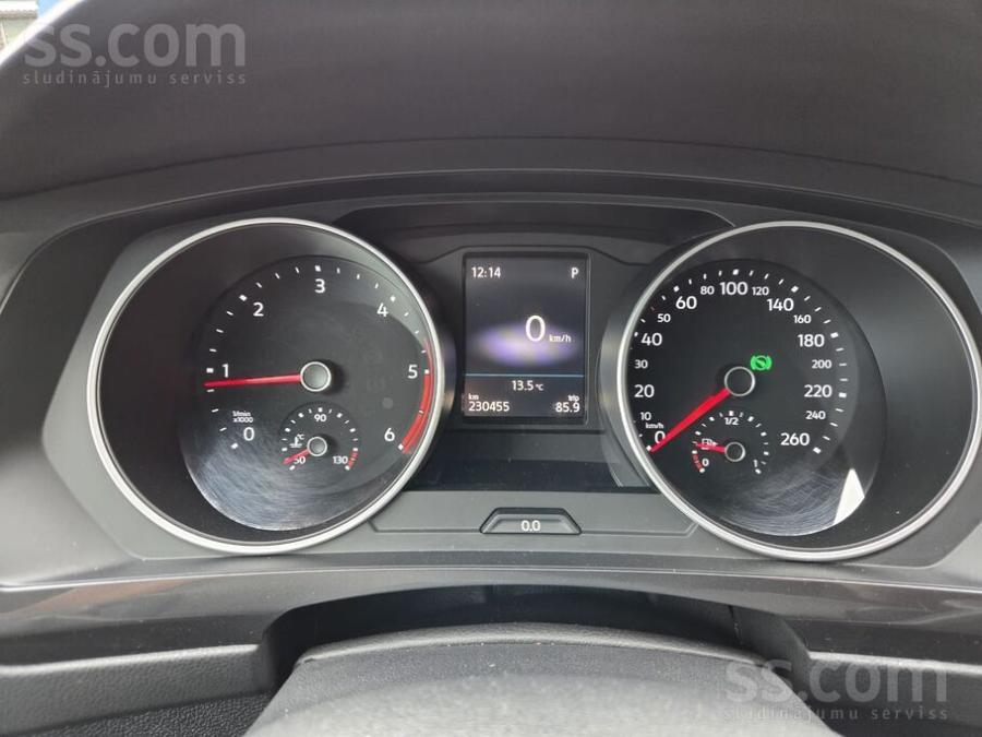 Pelēks Volkswagen Tiguan 2019 Valmiera, ar dzinēja tilpumu 2.00 L un nobraukumu 230 tūkst. km par 15500 €, foto 16 vietnē AUTOMOTO.COM.LV