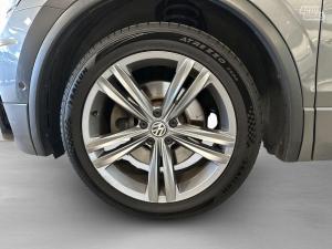 Pelēks Volkswagen Tiguan 2019 Viļņa, ar dzinēja tilpumu 2.00 L un nobraukumu 177 tūkst. km par 19900 €, foto 11 vietnē AUTOMOTO.COM.LV