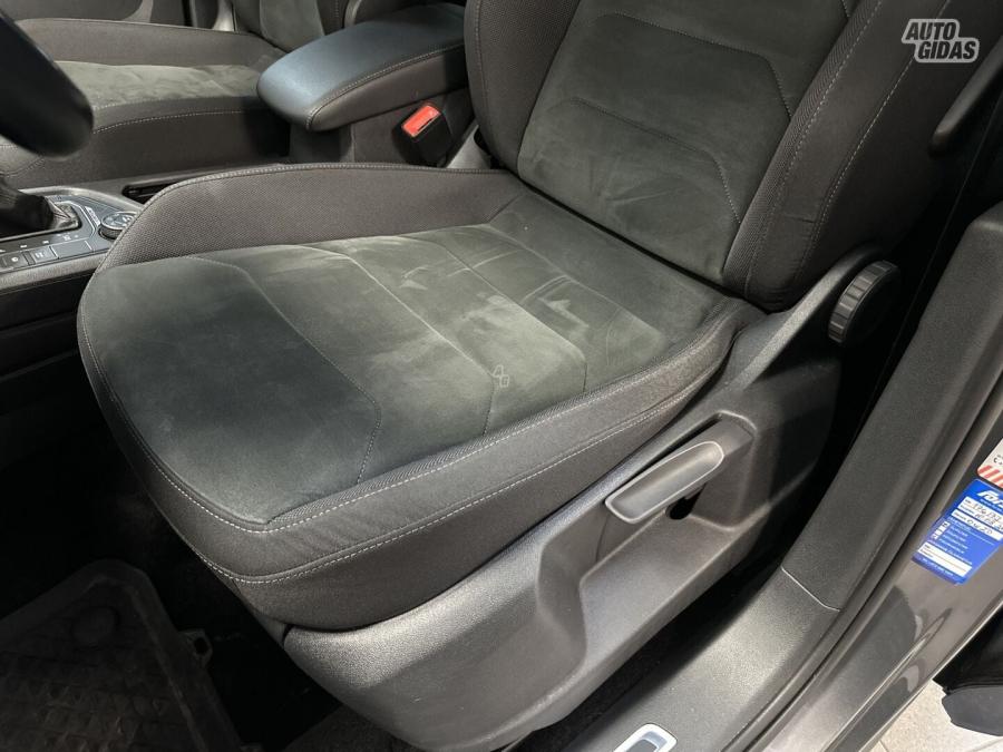 Pelēks Volkswagen Tiguan 2019 Viļņa, ar dzinēja tilpumu 2.00 L un nobraukumu 177 tūkst. km par 19900 €, foto 15 vietnē AUTOMOTO.COM.LV