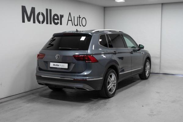 Volkswagen Tiguan 2019 Viļņa vietnē Pelēks Volkswagen Tiguan 2019 Viļņa, ar dzinēja tilpumu 2.00 L un nobraukumu 258 tūkst. km par 15950 €, foto 4 vietnē AUTOMOTO.COM.LV