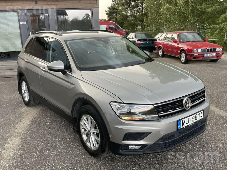 Pelēks Volkswagen Tiguan 2020 Rīga, ar dzinēja tilpumu 2.00 L un nobraukumu 0 tūkst. km par 25900 €, foto 1 vietnē AUTOMOTO.COM.LV