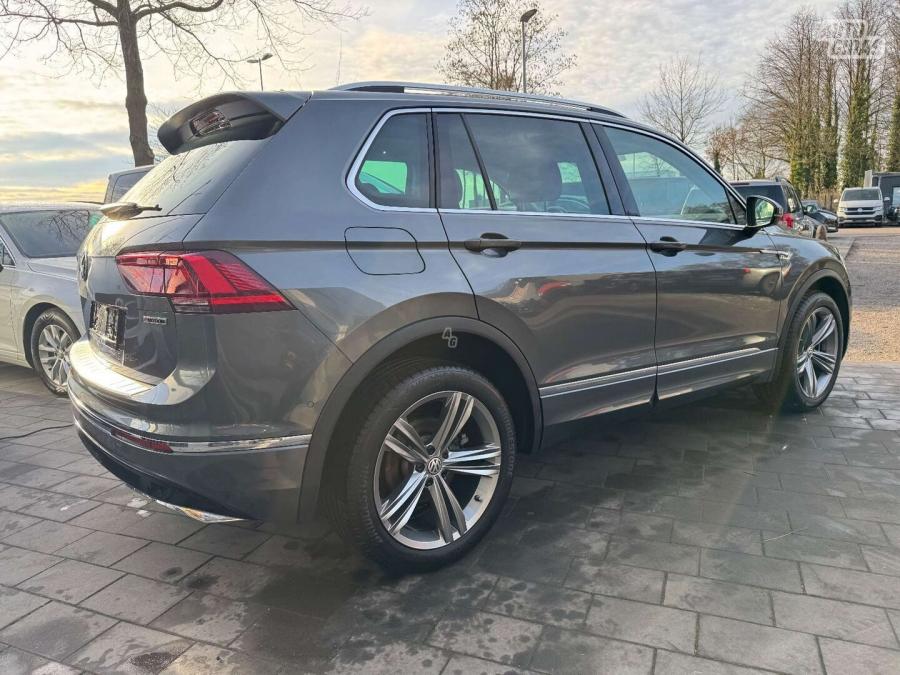 Pelēks Volkswagen Tiguan 2020 Kauņa, ar dzinēja tilpumu 2.00 L un nobraukumu 83 tūkst. km par 32699 €, foto 6 vietnē AUTOMOTO.COM.LV