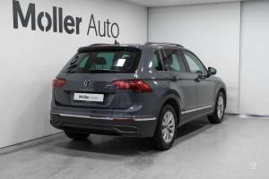 Pelēks Volkswagen Tiguan 2020 Viļņa, ar dzinēja tilpumu 1.50 L un nobraukumu 102 tūkst. km par 21900 €, foto 3 vietnē AUTOMOTO.COM.LV