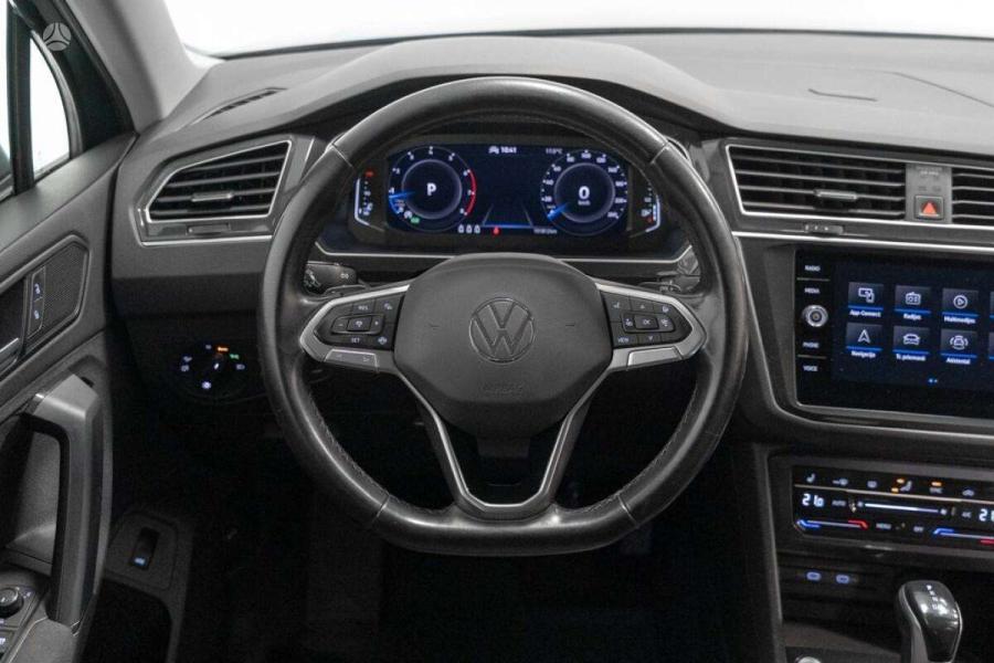 Pelēks Volkswagen Tiguan 2020 Viļņa, ar dzinēja tilpumu 1.50 L un nobraukumu 102 tūkst. km par 21900 €, foto 11 vietnē AUTOMOTO.COM.LV