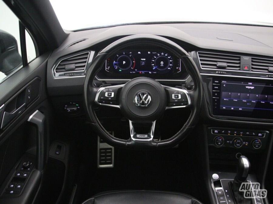 Pelēks Volkswagen Tiguan 2020 Viļņa, ar dzinēja tilpumu 2.00 L un nobraukumu 224 tūkst. km par 21799 €, foto 17 vietnē AUTOMOTO.COM.LV