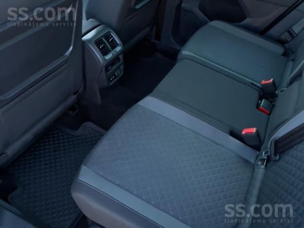Pelēks Volkswagen Tiguan 2020 Rīga, ar dzinēja tilpumu 1.50 L un nobraukumu 80 tūkst. km par 20500 €, foto 6 vietnē AUTOMOTO.COM.LV