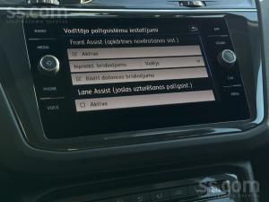 Pelēks Volkswagen Tiguan 2020 Valmiera, ar dzinēja tilpumu 1.50 L un nobraukumu 77 tūkst. km par 21800 €, foto 13 vietnē AUTOMOTO.COM.LV