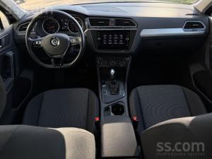 Pelēks Volkswagen Tiguan 2020 Valmiera, ar dzinēja tilpumu 1.50 L un nobraukumu 77 tūkst. km par 21800 €, foto 18 vietnē AUTOMOTO.COM.LV
