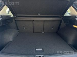 Pelēks Volkswagen Tiguan 2020 Valmiera, ar dzinēja tilpumu 1.50 L un nobraukumu 77 tūkst. km par 21800 €, foto 21 vietnē AUTOMOTO.COM.LV