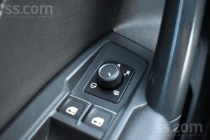 Pelēks Volkswagen Tiguan 2020 Kuldīga, ar dzinēja tilpumu 2.00 L un nobraukumu 0 tūkst. km par 23990 €, foto 24 vietnē AUTOMOTO.COM.LV