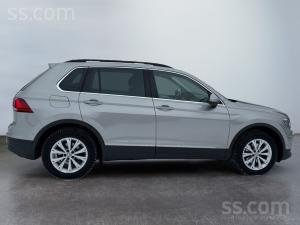 Pelēks Volkswagen Tiguan 2020 Rīga, ar dzinēja tilpumu 1.50 L un nobraukumu 98 tūkst. km par 19300 €, foto 7 vietnē AUTOMOTO.COM.LV
