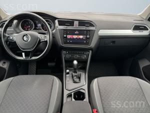 Pelēks Volkswagen Tiguan 2020 Rīga, ar dzinēja tilpumu 1.50 L un nobraukumu 98 tūkst. km par 19300 €, foto 11 vietnē AUTOMOTO.COM.LV