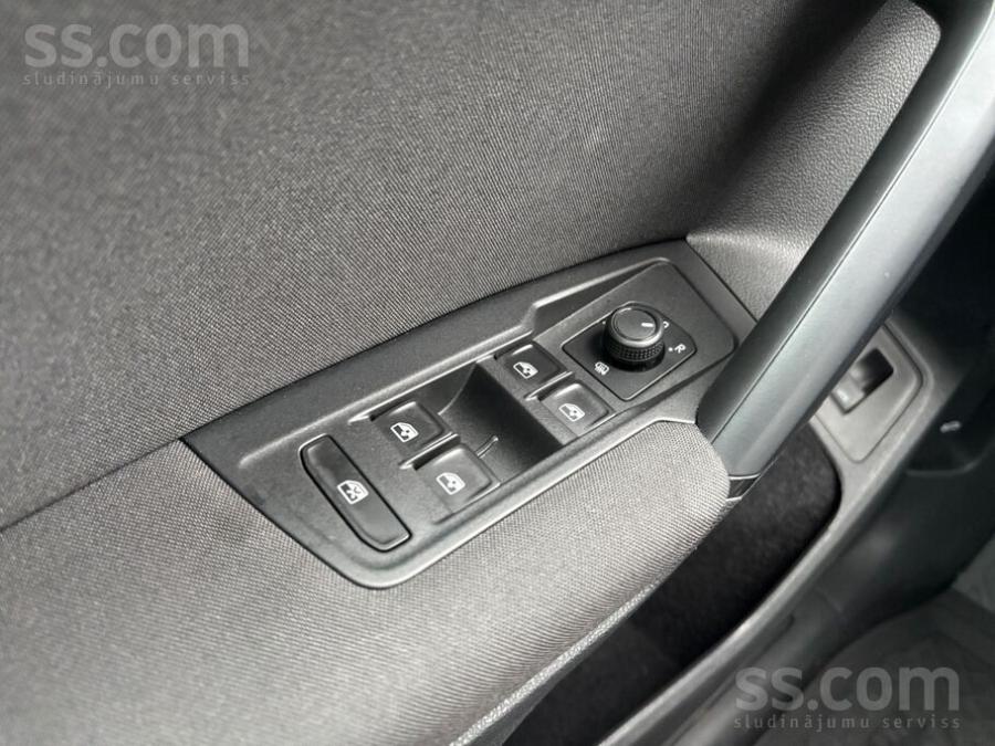 Pelēks Volkswagen Tiguan 2020 Rīga, ar dzinēja tilpumu 1.50 L un nobraukumu 98 tūkst. km par 19300 €, foto 20 vietnē AUTOMOTO.COM.LV