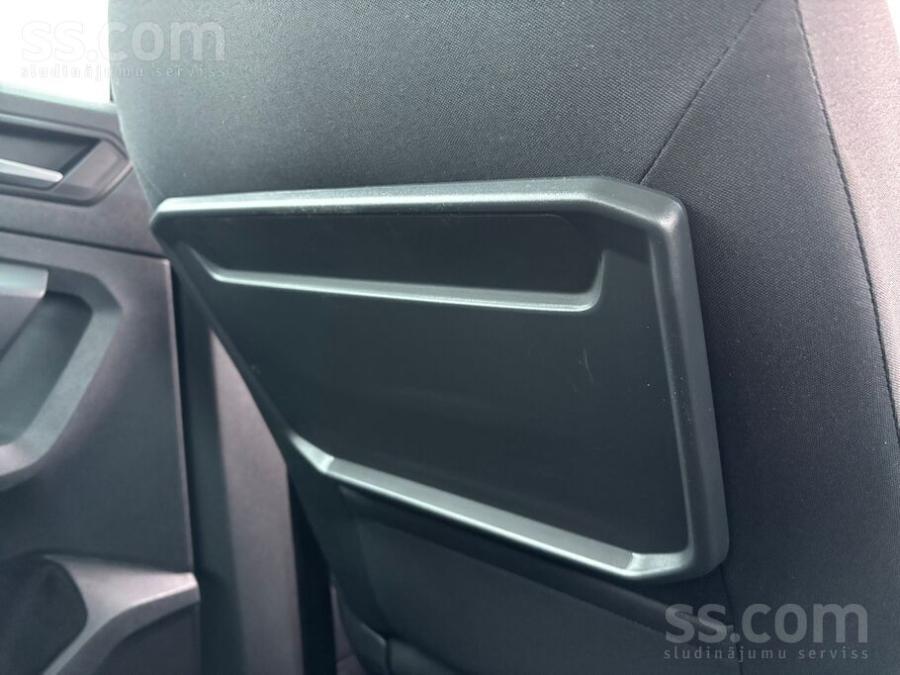 Pelēks Volkswagen Tiguan 2020 Rīga, ar dzinēja tilpumu 1.50 L un nobraukumu 98 tūkst. km par 19300 €, foto 21 vietnē AUTOMOTO.COM.LV