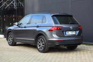 Pelēks Volkswagen Tiguan 2020 Rīga, ar dzinēja tilpumu 2.00 L un nobraukumu 131 tūkst. km par 19750 €, foto 10 vietnē AUTOMOTO.COM.LV