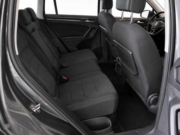 Pelēks Volkswagen Tiguan 2020 Kauņa, ar dzinēja tilpumu 1.97 L un nobraukumu 183 tūkst. km par 18500 €, foto 6 vietnē AUTOMOTO.COM.LV