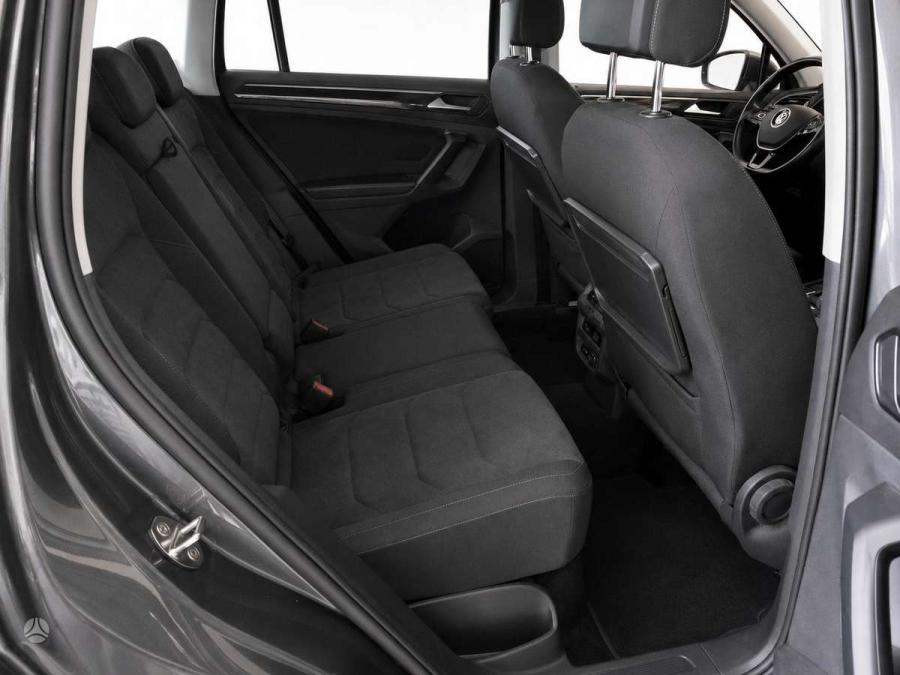 Pelēks Volkswagen Tiguan 2020 Kauņa, ar dzinēja tilpumu 1.97 L un nobraukumu 183 tūkst. km par 18500 €, foto 7 vietnē AUTOMOTO.COM.LV