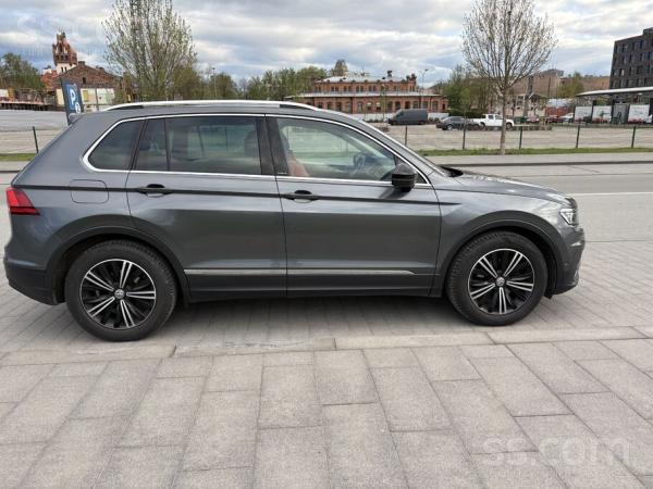 Pelēks Volkswagen Tiguan 2020 Rīga, ar dzinēja tilpumu 2.00 L un nobraukumu 175 tūkst. km par 17900 €, foto 9 vietnē AUTOMOTO.COM.LV