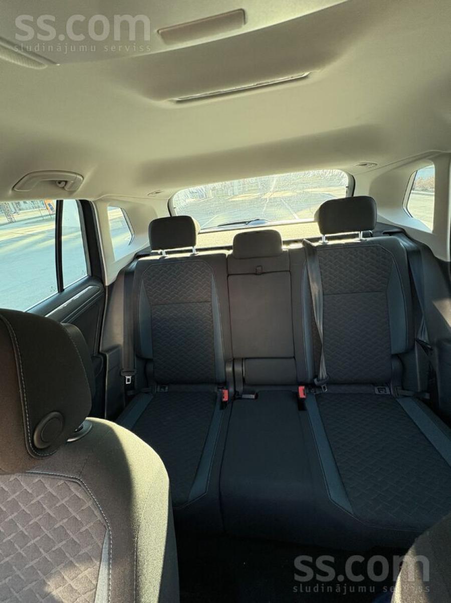 Pelēks Volkswagen Tiguan 2020 Rīga, ar dzinēja tilpumu 2.00 L un nobraukumu 175 tūkst. km par 17900 €, foto 15 vietnē AUTOMOTO.COM.LV