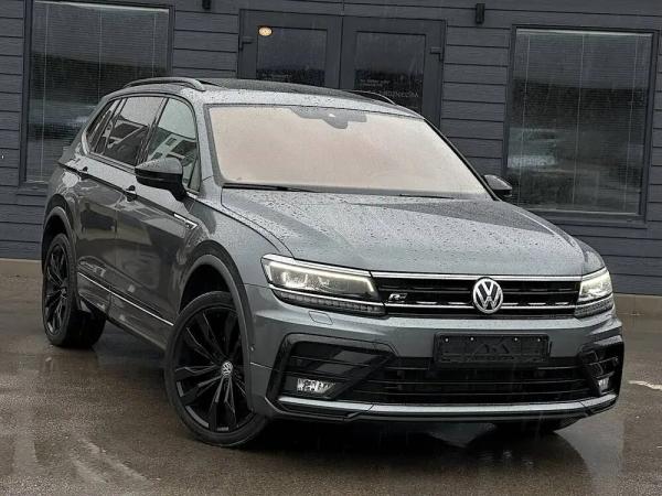 Pelēks Volkswagen Tiguan 2020 Jelgava, ar dzinēja tilpumu 1.50 L un nobraukumu 220 tūkst. km par 19500 €, foto 1 vietnē AUTOMOTO.COM.LV