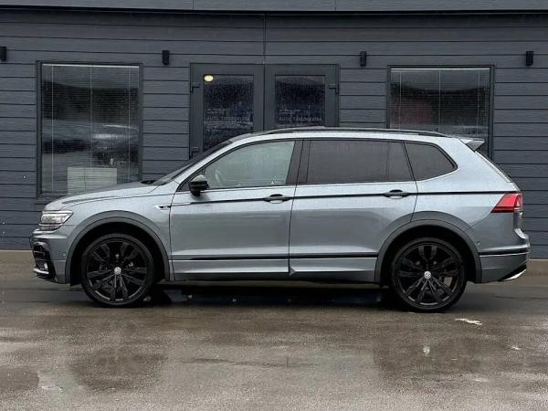 Pelēks Volkswagen Tiguan 2020 Jelgava, ar dzinēja tilpumu 1.50 L un nobraukumu 220 tūkst. km par 19500 €, foto 5 vietnē AUTOMOTO.COM.LV