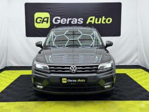 Pelēks Volkswagen Tiguan 2020 Viļņa, ar dzinēja tilpumu 1.50 L un nobraukumu 99 tūkst. km par 19990 €, foto 8 vietnē AUTOMOTO.COM.LV