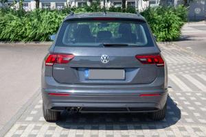 Pelēks Volkswagen Tiguan 2020 Viļņa, ar dzinēja tilpumu 1.97 L un nobraukumu 120 tūkst. km par 16700 €, foto 5 vietnē AUTOMOTO.COM.LV