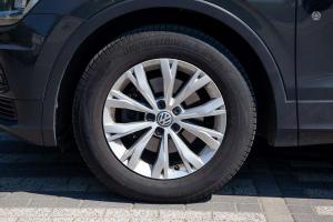 Pelēks Volkswagen Tiguan 2020 Viļņa, ar dzinēja tilpumu 1.97 L un nobraukumu 120 tūkst. km par 16700 €, foto 11 vietnē AUTOMOTO.COM.LV
