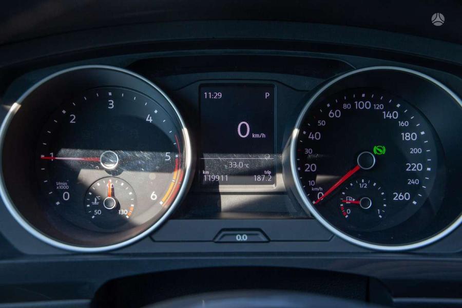 Pelēks Volkswagen Tiguan 2020 Viļņa, ar dzinēja tilpumu 1.97 L un nobraukumu 120 tūkst. km par 16700 €, foto 23 vietnē AUTOMOTO.COM.LV
