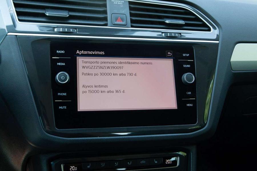 Pelēks Volkswagen Tiguan 2020 Viļņa, ar dzinēja tilpumu 1.97 L un nobraukumu 120 tūkst. km par 16700 €, foto 29 vietnē AUTOMOTO.COM.LV