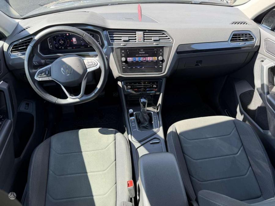 Pelēks Volkswagen Tiguan 2020 Šauļi, ar dzinēja tilpumu 1.97 L un nobraukumu 295 tūkst. km par 17999 €, foto 11 vietnē AUTOMOTO.COM.LV