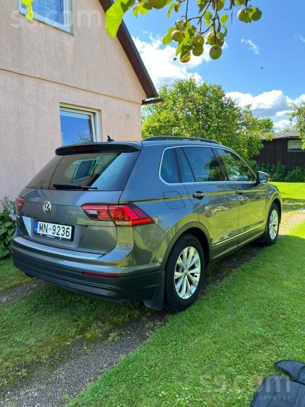 Pelēks Volkswagen Tiguan 2020 Ogre, ar dzinēja tilpumu 1.50 L un nobraukumu 97 tūkst. km par 18100 €, foto 6 vietnē AUTOMOTO.COM.LV