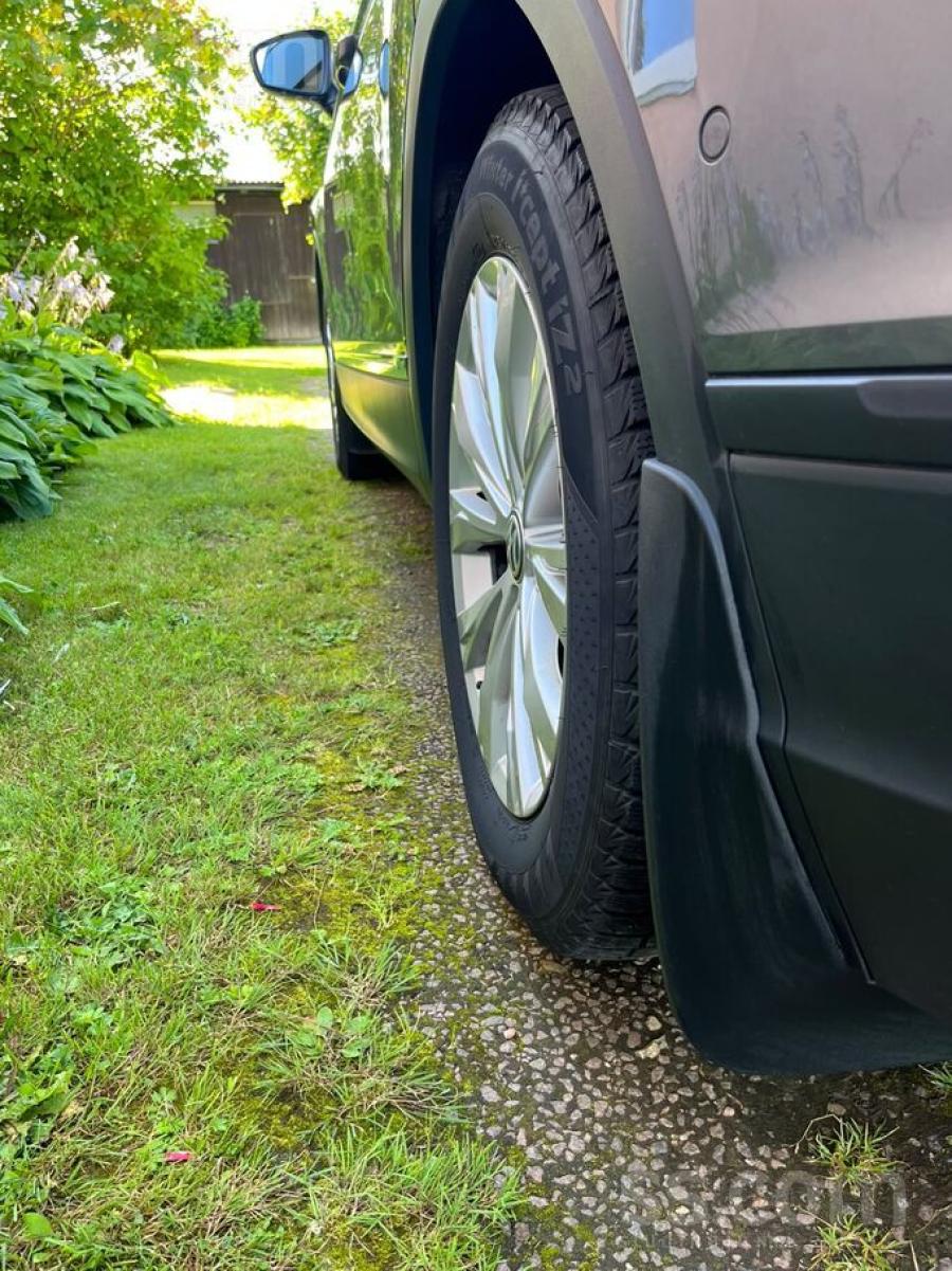 Pelēks Volkswagen Tiguan 2020 Ogre, ar dzinēja tilpumu 1.50 L un nobraukumu 97 tūkst. km par 18100 €, foto 9 vietnē AUTOMOTO.COM.LV