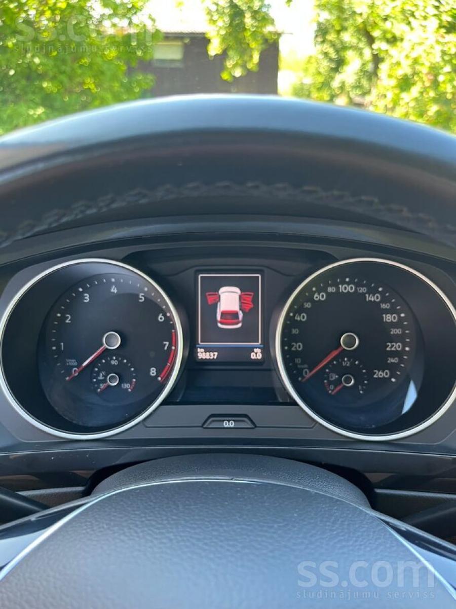 Pelēks Volkswagen Tiguan 2020 Ogre, ar dzinēja tilpumu 1.50 L un nobraukumu 97 tūkst. km par 18100 €, foto 19 vietnē AUTOMOTO.COM.LV