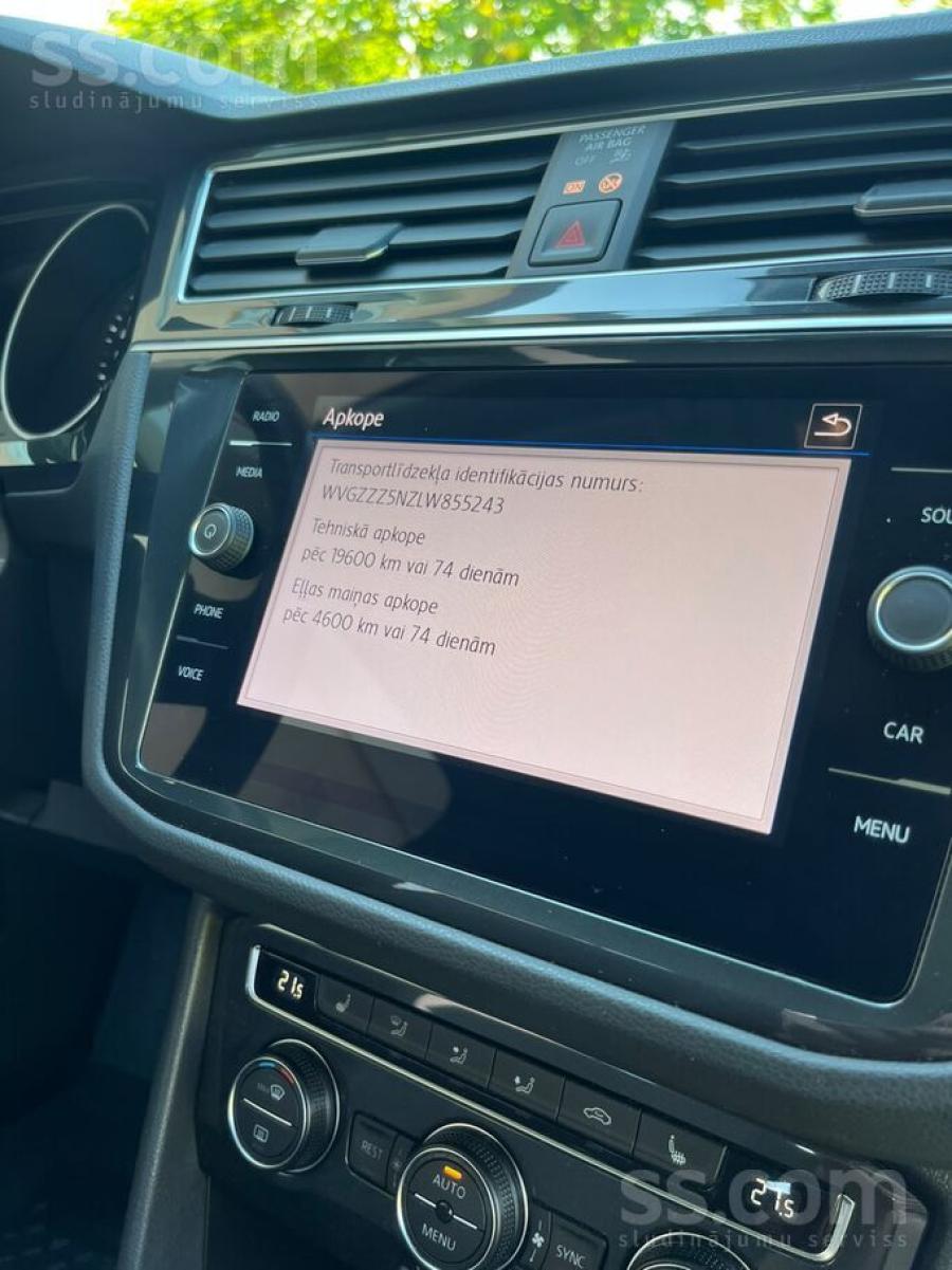 Pelēks Volkswagen Tiguan 2020 Ogre, ar dzinēja tilpumu 1.50 L un nobraukumu 97 tūkst. km par 18100 €, foto 22 vietnē AUTOMOTO.COM.LV