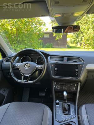 Pelēks Volkswagen Tiguan 2020 Ogre, ar dzinēja tilpumu 1.50 L un nobraukumu 97 tūkst. km par 18100 €, foto 27 vietnē AUTOMOTO.COM.LV