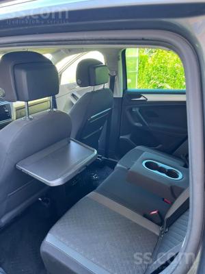 Pelēks Volkswagen Tiguan 2020 Ogre, ar dzinēja tilpumu 1.50 L un nobraukumu 97 tūkst. km par 18100 €, foto 28 vietnē AUTOMOTO.COM.LV