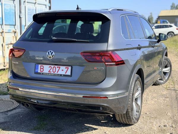 Pelēks Volkswagen Tiguan 2020 Rīga, ar dzinēja tilpumu 2.00 L un nobraukumu 180 tūkst. km par 19995 €, foto 5 vietnē AUTOMOTO.COM.LV
