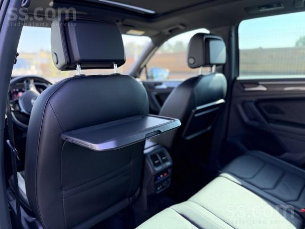 Pelēks Volkswagen Tiguan 2020 Rīga, ar dzinēja tilpumu 2.00 L un nobraukumu 180 tūkst. km par 19995 €, foto 9 vietnē AUTOMOTO.COM.LV
