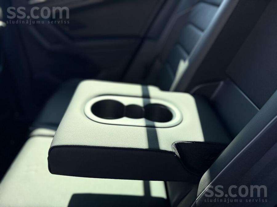 Pelēks Volkswagen Tiguan 2020 Rīga, ar dzinēja tilpumu 2.00 L un nobraukumu 180 tūkst. km par 19995 €, foto 11 vietnē AUTOMOTO.COM.LV