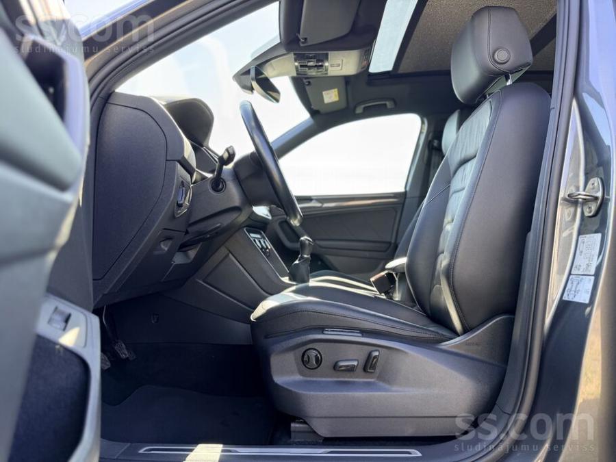 Pelēks Volkswagen Tiguan 2020 Rīga, ar dzinēja tilpumu 2.00 L un nobraukumu 180 tūkst. km par 19995 €, foto 12 vietnē AUTOMOTO.COM.LV