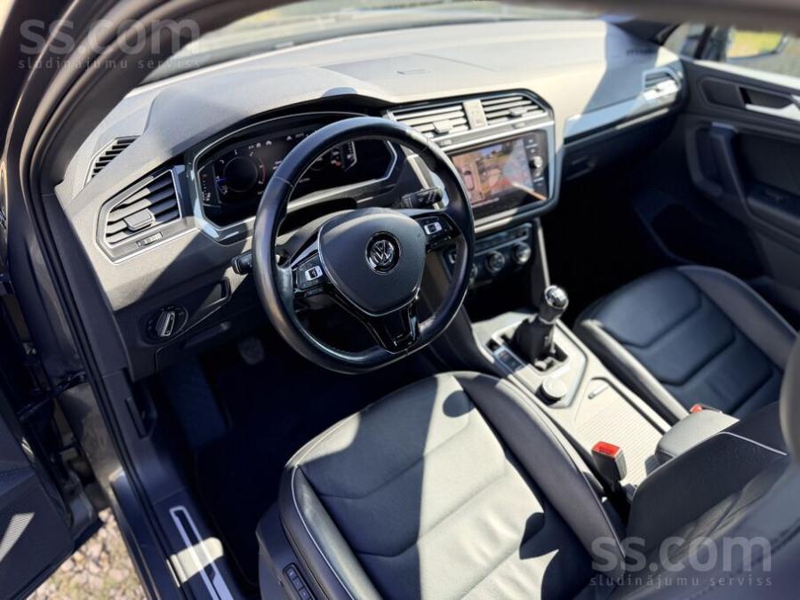 Pelēks Volkswagen Tiguan 2020 Rīga, ar dzinēja tilpumu 2.00 L un nobraukumu 180 tūkst. km par 19995 €, foto 13 vietnē AUTOMOTO.COM.LV