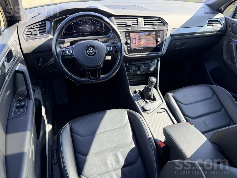 Pelēks Volkswagen Tiguan 2020 Rīga, ar dzinēja tilpumu 2.00 L un nobraukumu 180 tūkst. km par 19995 €, foto 14 vietnē AUTOMOTO.COM.LV