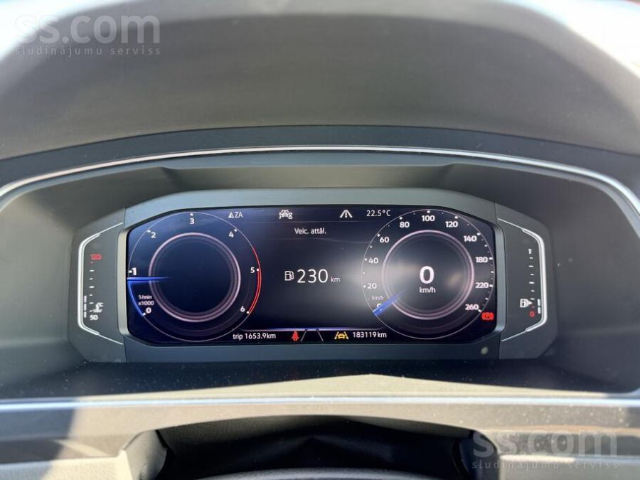 Pelēks Volkswagen Tiguan 2020 Rīga, ar dzinēja tilpumu 2.00 L un nobraukumu 180 tūkst. km par 19995 €, foto 16 vietnē AUTOMOTO.COM.LV