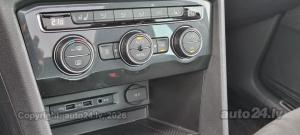 Grey Volkswagen Tiguan 2020 in Tallinn, with an engine capacity of 2.00 L and mileage of 193 thousand km for 23999 €, photo 12 on AUTOMOTO.COM.LV