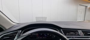 Grey Volkswagen Tiguan 2020 in Tallinn, with an engine capacity of 2.00 L and mileage of 193 thousand km for 23999 €, photo 13 on AUTOMOTO.COM.LV