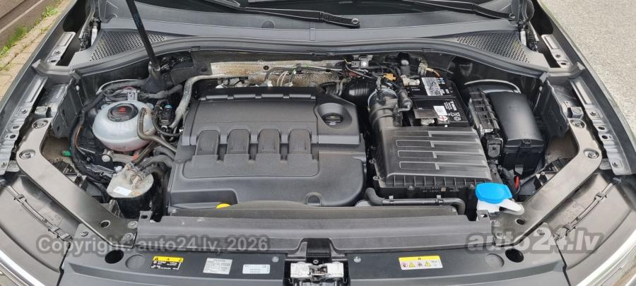 Grey Volkswagen Tiguan 2020 in Tallinn, with an engine capacity of 2.00 L and mileage of 193 thousand km for 23999 €, photo 19 on AUTOMOTO.COM.LV