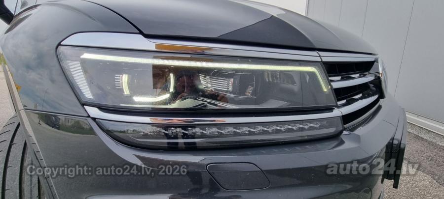 Grey Volkswagen Tiguan 2020 in Tallinn, with an engine capacity of 2.00 L and mileage of 193 thousand km for 23999 €, photo 20 on AUTOMOTO.COM.LV